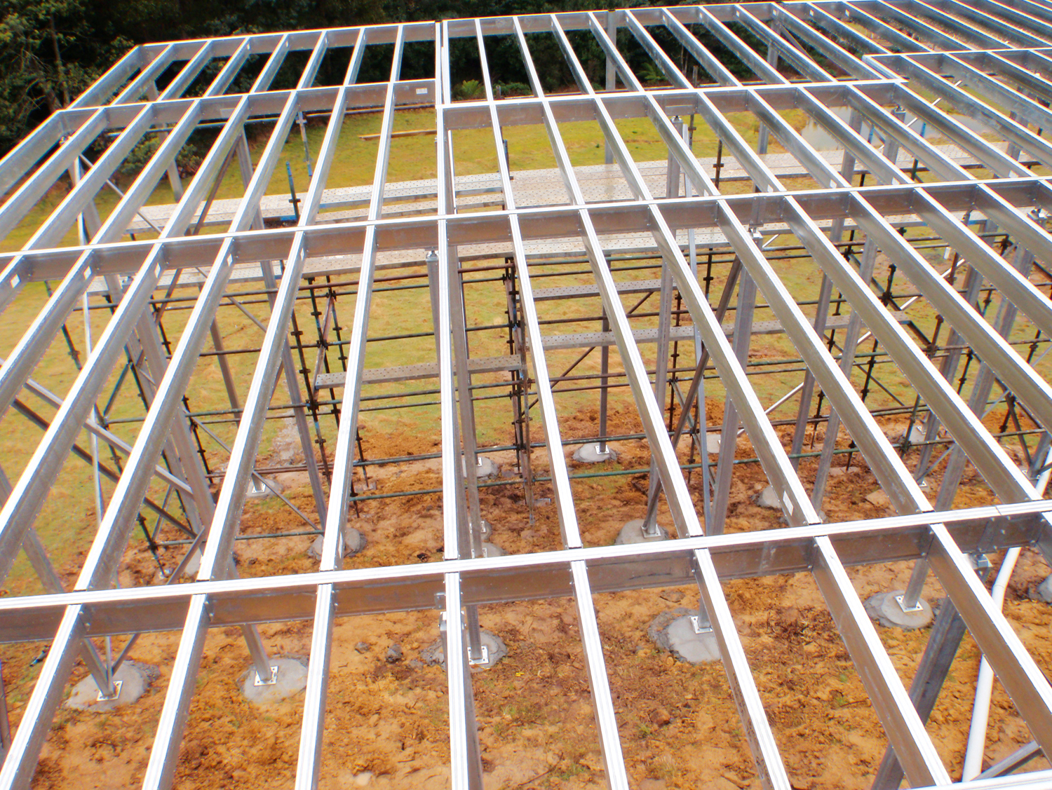 Spantec Systems: simple steel flooring systems - Complete Home